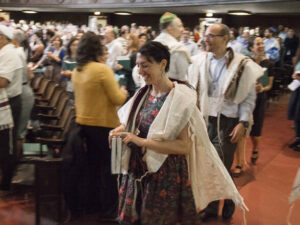 Interested in converting to Judaism? Here are the 4 steps to take ...